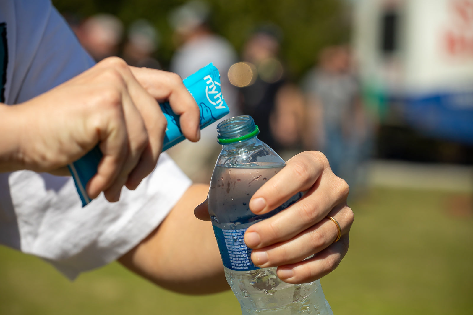 Hydration Tips for Extreme Environments – MYHY